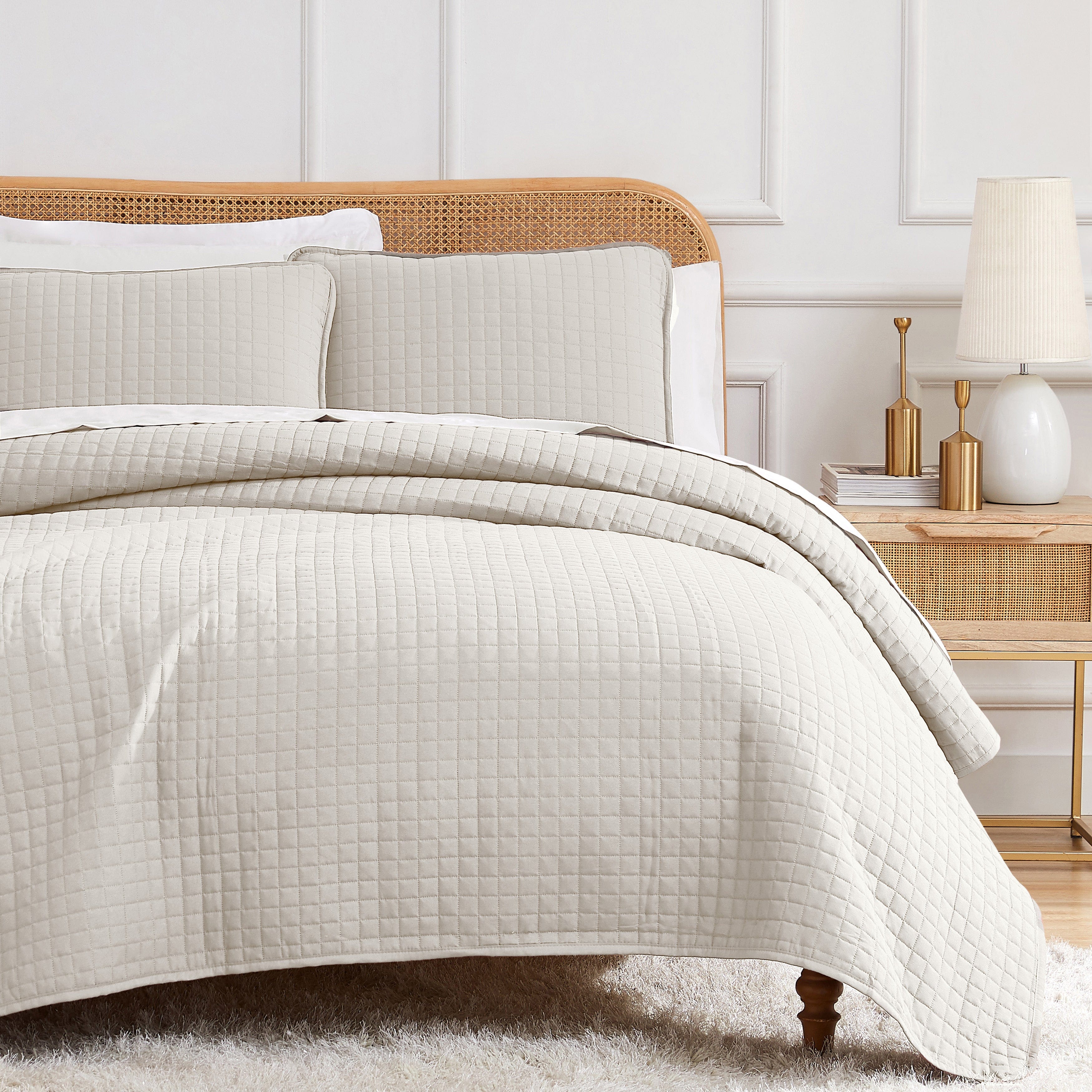 Vilano Oversized Quilt Set | SouthShore Fine Linens